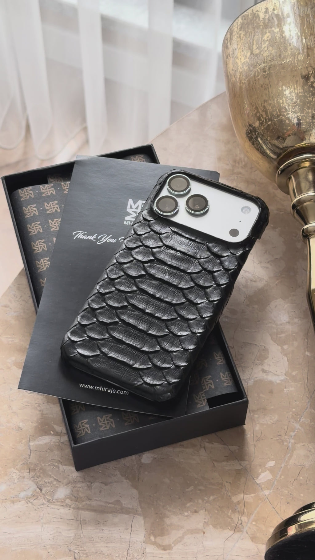 Black Python Snake Leather iPhone 17 Pro MagSafe Case – Mhiraje